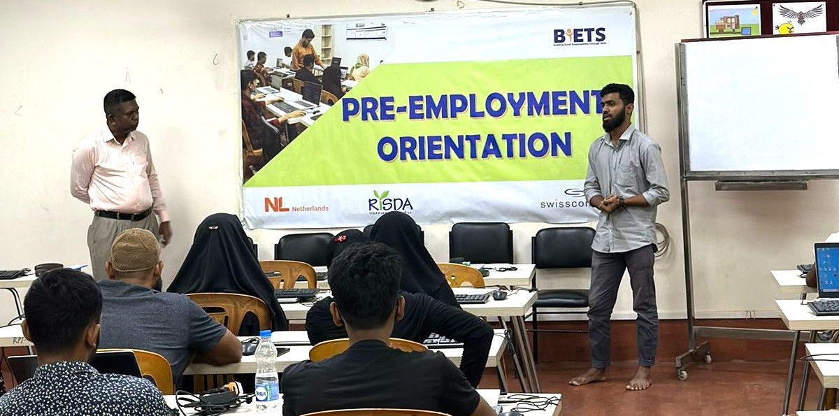 Bridging gap between Training centres and Employers: Pre-employment ... Bridging gap between Training centres and Employers: Pre-employment ...