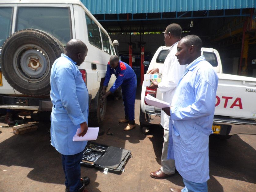 239 AUTO–MECHANICS GET CERTIFIED - News - Site