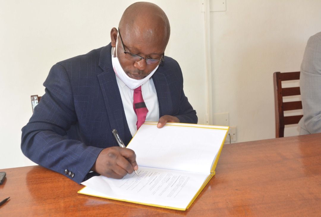 Swisscontact Uganda signs an MOU with Uganda Cooperative Alliance (UCA ...